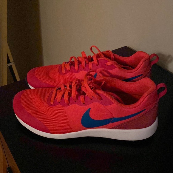 Shoes | Nikes | Poshmark